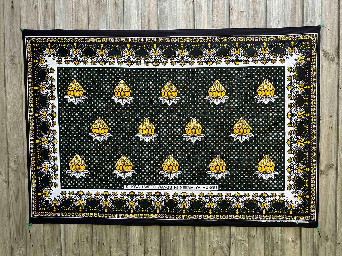 East African Swahili Urafiki Khanga 24/04 – eastofafrica